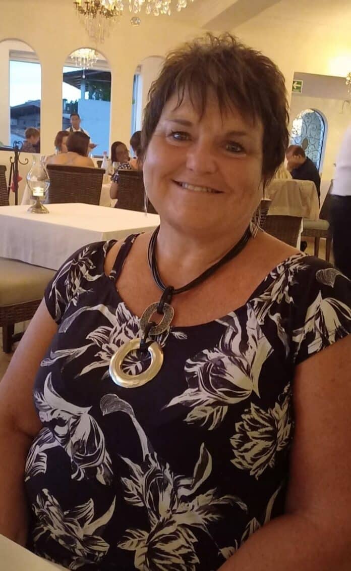 Cindy Monkhouse-Buczek, BeefDip Week Host and Founder's Sister, Dies at ...